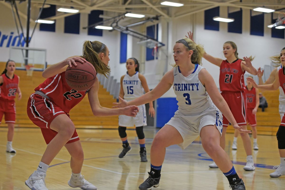 Mills builds lead, Marisa finishes as PT defeats Trinity - Observer ...
